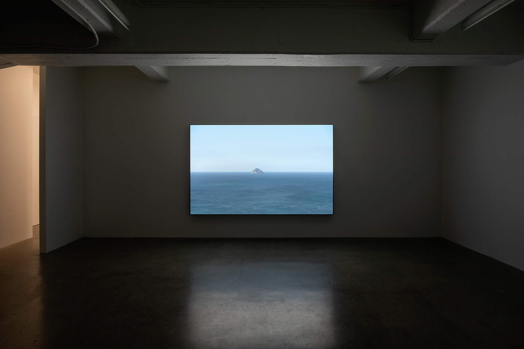 Jae Hoon Lee, Island of desire, 2023, photographic image mounted on LED ...